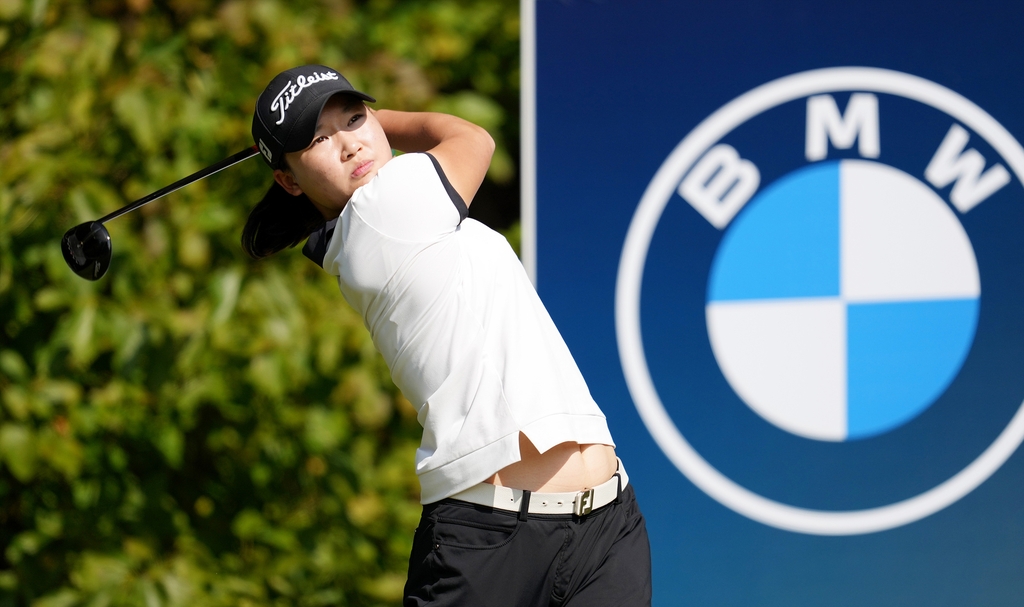 Korean American Andrea Lee seizes 36-hole lead at LPGA event in S. Korea | Yonhap News Agency