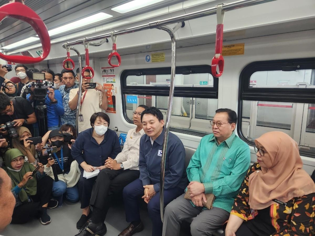 "한국이 인니 국민에 빠른발 제공하겠다"…자카르타 경전철 2단계 수주 도전 | 연합뉴스