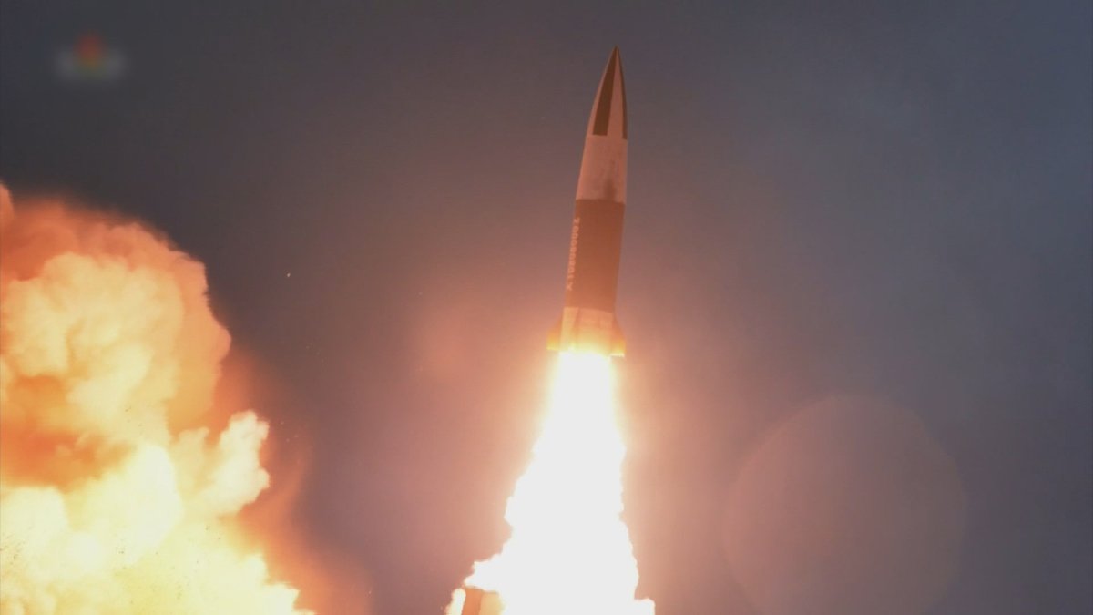 북, 미 대선 앞 탄도미사일 발사…ICBM 추정 | 연합뉴스