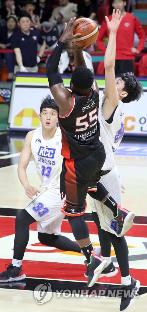 KT vs KCC 4위 다툼 | 연합뉴스